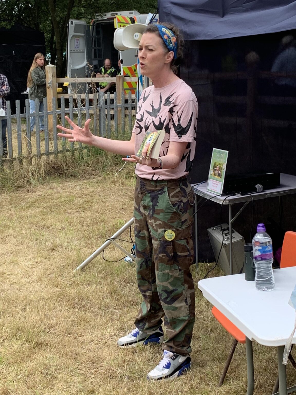 Why we are famous | M.G.Leonard | Twitch | Spark | Clutch | Aves Wood ...